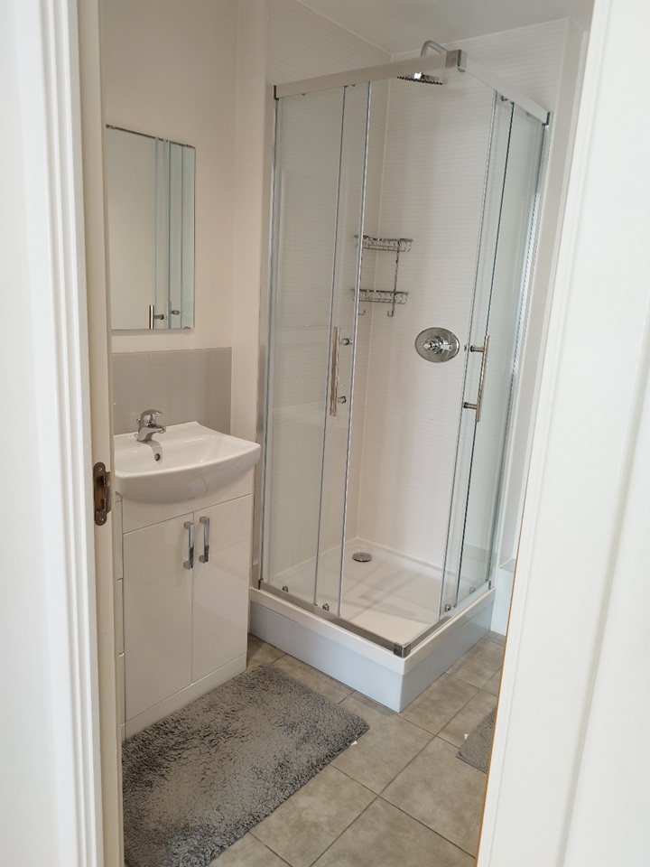 Slough - 2 Bed Flat, Quadrivium Point, SL1 - To Rent Now for £1,400.00 p/m