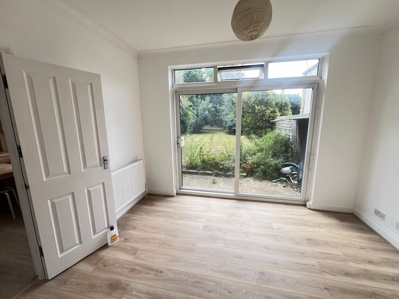 London - Studio Flat, Lichfield Grove, N3 - To Rent Now for £1,399.00 p/m