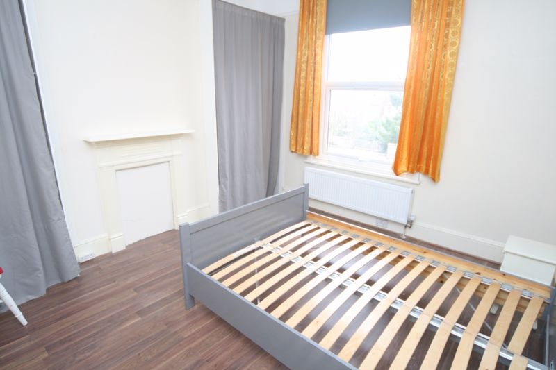 Harrow - 2 Bed Flat, Cunningham Park, HA1 - To Rent Now for £1,995.00 p/m