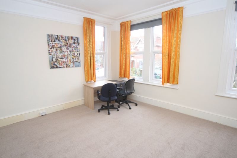Harrow - 2 Bed Flat, Cunningham Park, HA1 - To Rent Now for £1,995.00 p/m