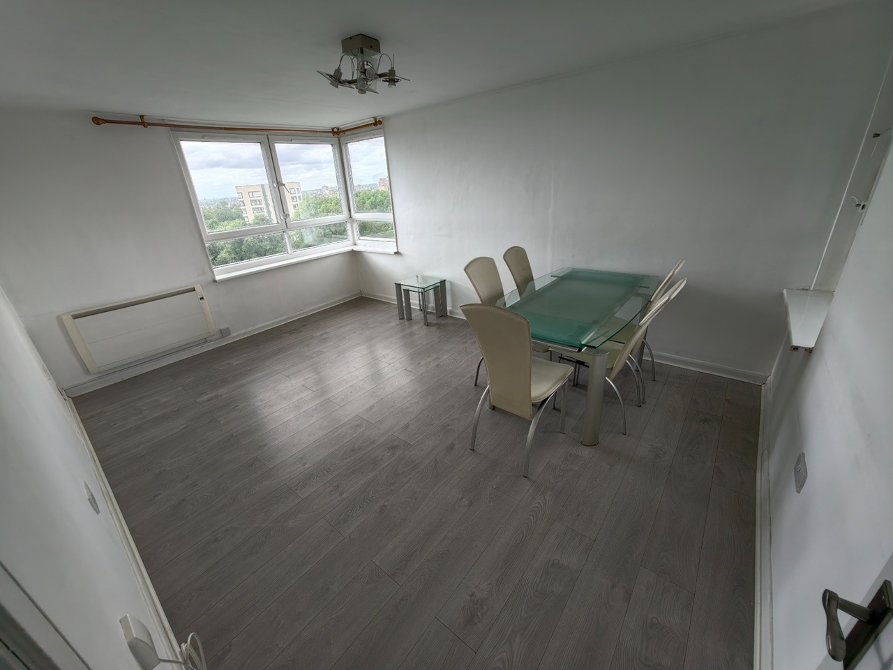 Croydon - 2 Bed Flat, Messer Court, CR0 - To Rent Now for £1,650.00 p/m