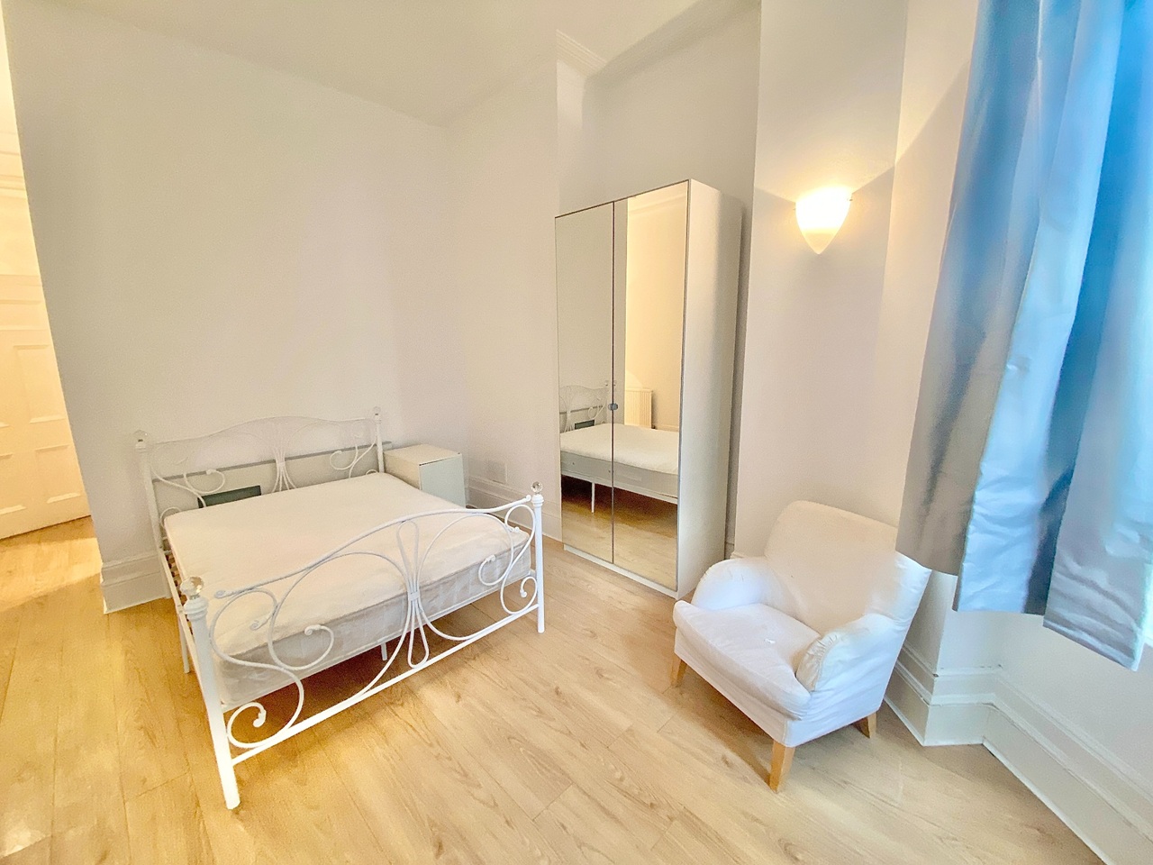 London - 2 Bed Flat, Hanover Gate Mansions, NW1 - To Rent Now for £ ...