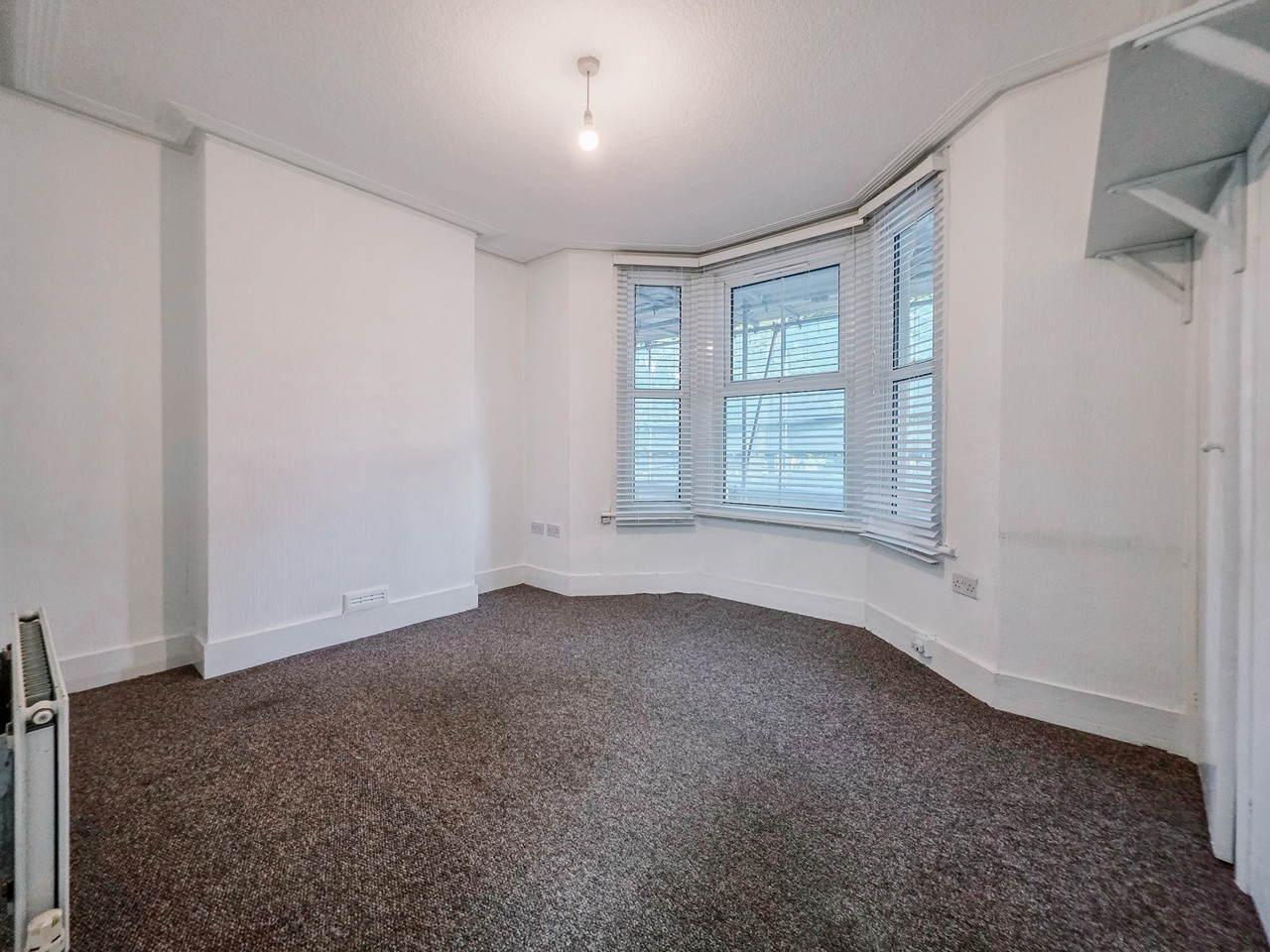 London - 1 Bed Flat, Temple Street, E2 - To Rent Now for £1,650.00 p/m