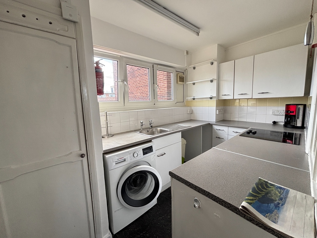 London - 2 Bed Flat, Gover Court, SW4 - To Rent Now for £1,900.00 p/m