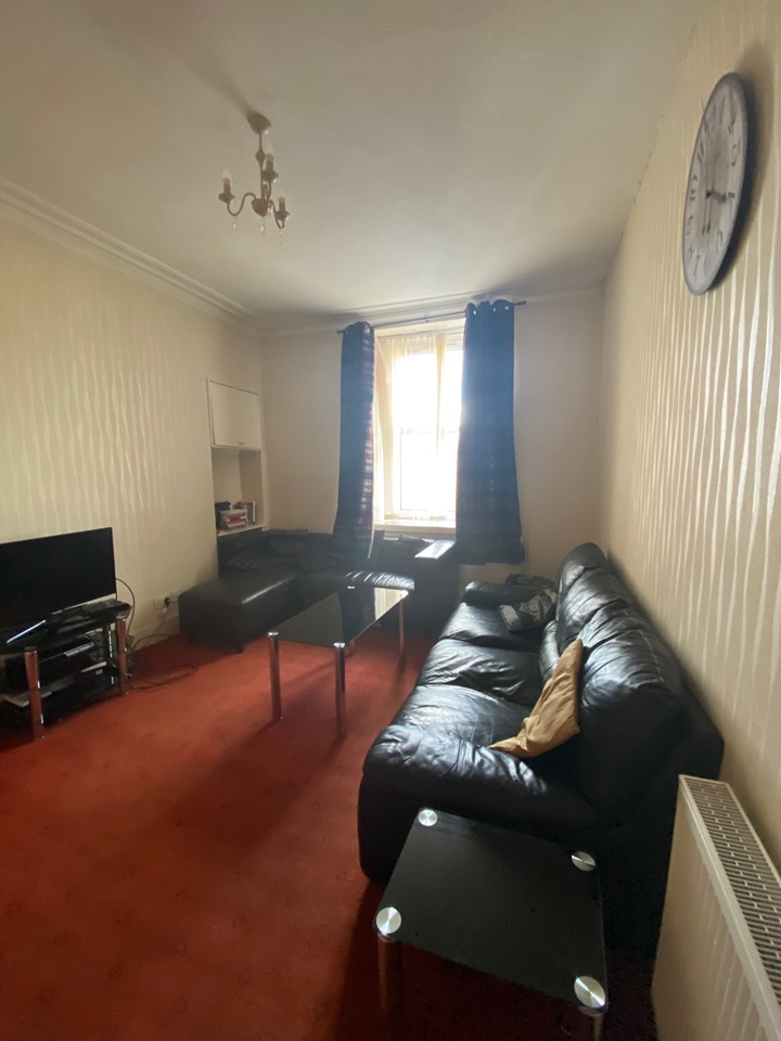 Aberdeen - Room in a Shared Flat, Skene Square, AB25 - To Rent Now for ...