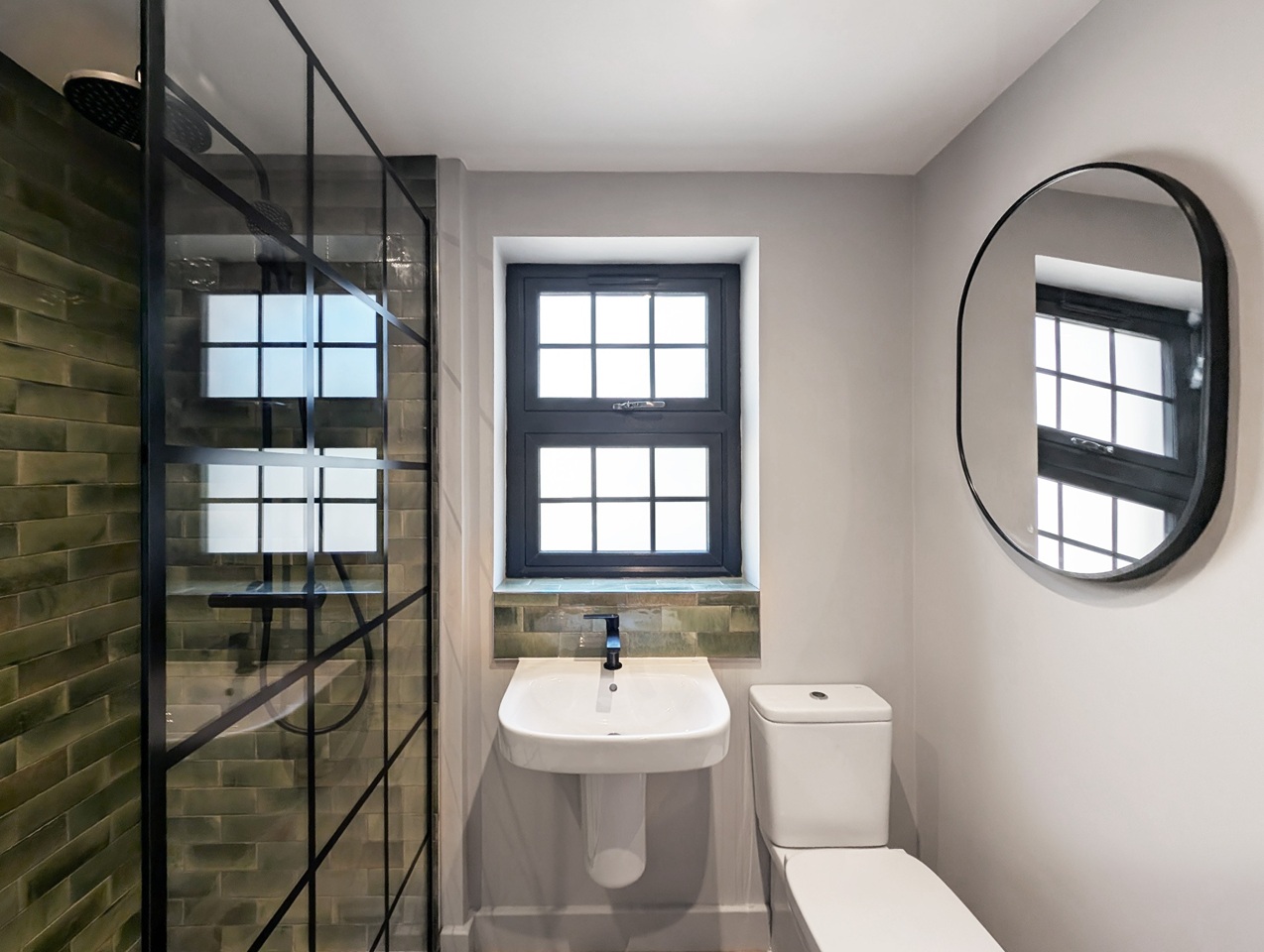 Holywell Green, Halifax - 2 Bed End Terrace, Station Road, HX4 - To ...