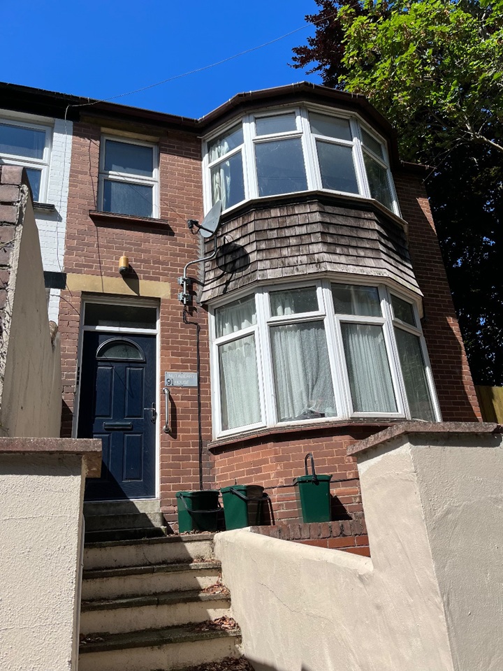 Exeter - 1 Bed Flat, St. Davids Hill, EX4 - To Rent Now for £1,025.00 p/m