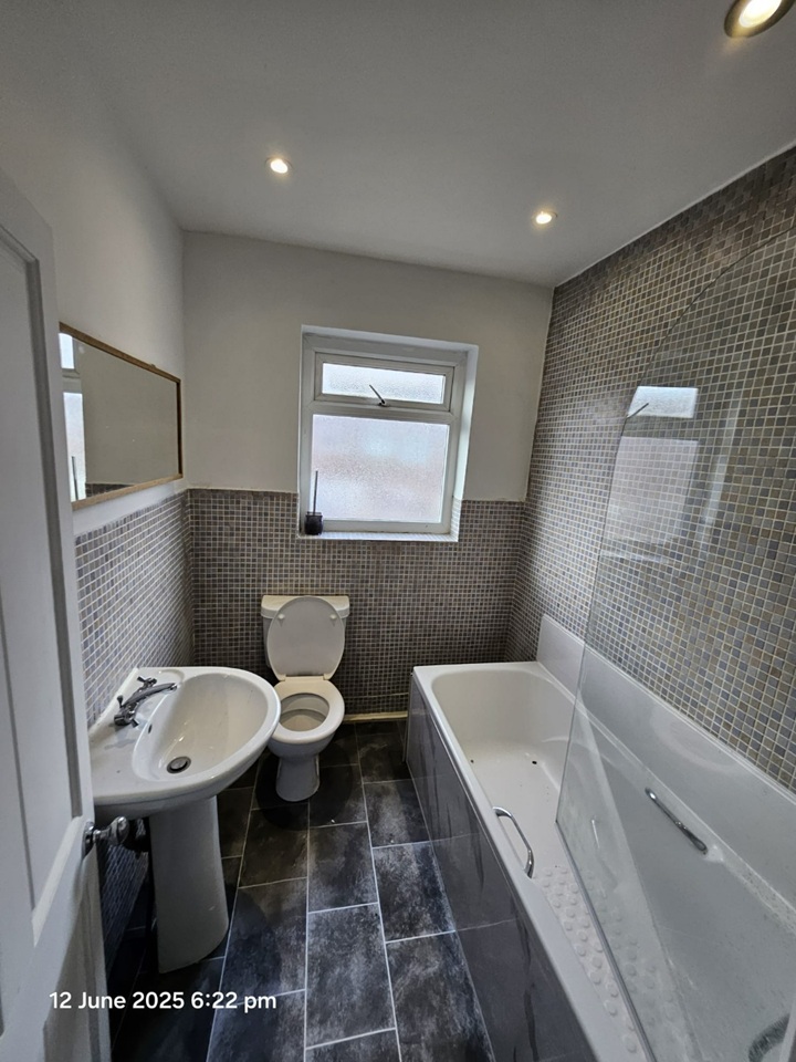 Manchester - 2 Bed Terraced House, Ryan Street, M11 - To Rent Now for £ ...