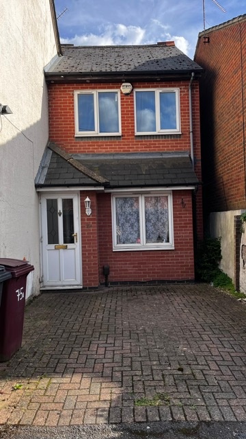 Reading - 2 Bed Semi-Detached House, Cardiff Road, RG1 - To Rent Now ...