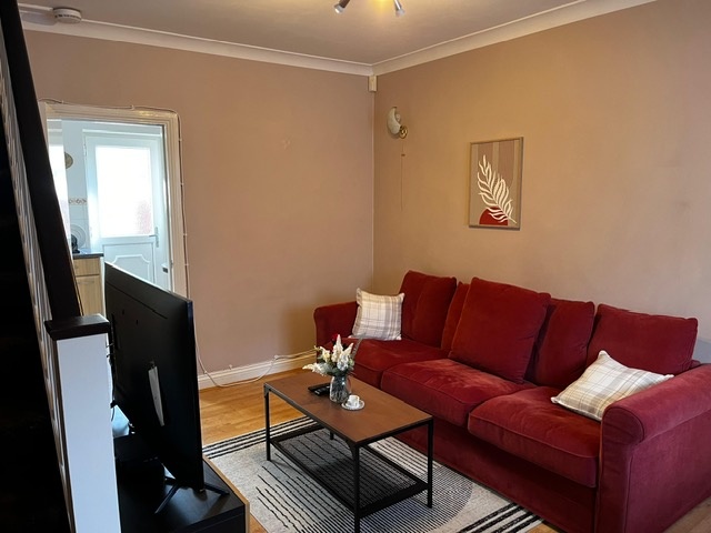 Reading - 2 Bed Semi-Detached House, Cardiff Road, RG1 - To Rent Now ...