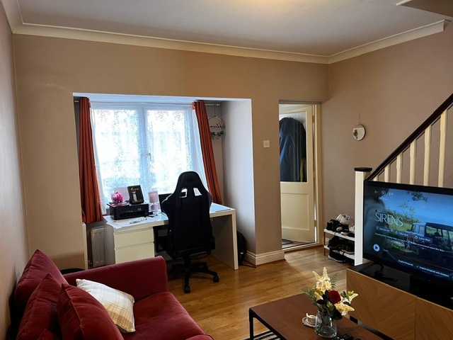 Reading - 2 Bed Semi-Detached House, Cardiff Road, RG1 - To Rent Now ...