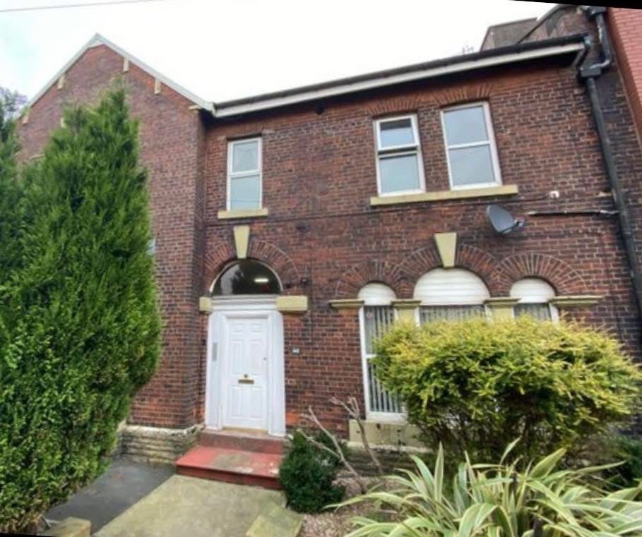 Oldham - 1 Bed Flat, Belmont Street, OL1 - To Rent Now for £795.00 p/m