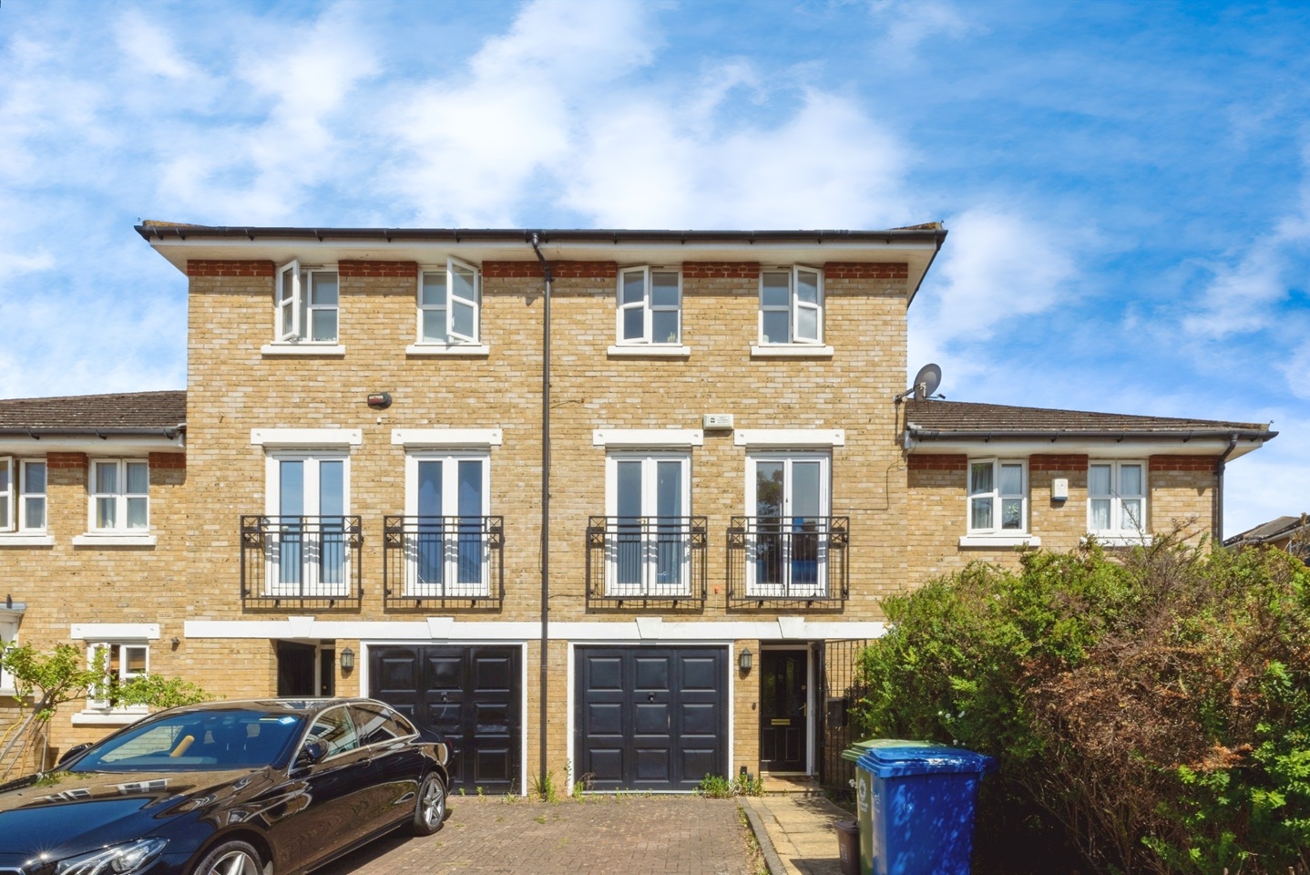 London - 3 Bed Terraced House, Ashmore Close, SE15 - To Rent Now for £ ...