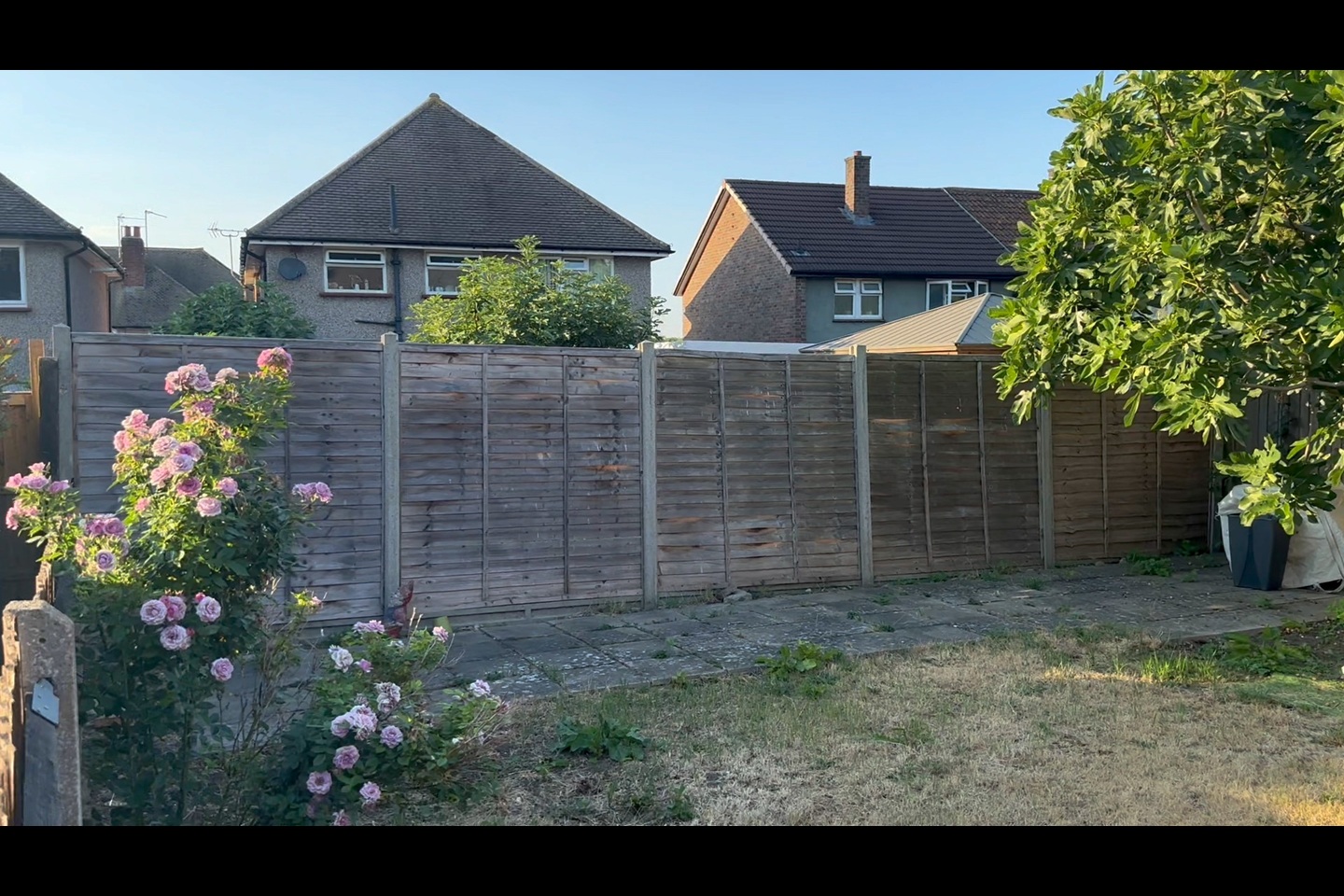 Sutton - 2 Bed Maisonette, Lymington Court, SM1 - To Rent Now for £ ...