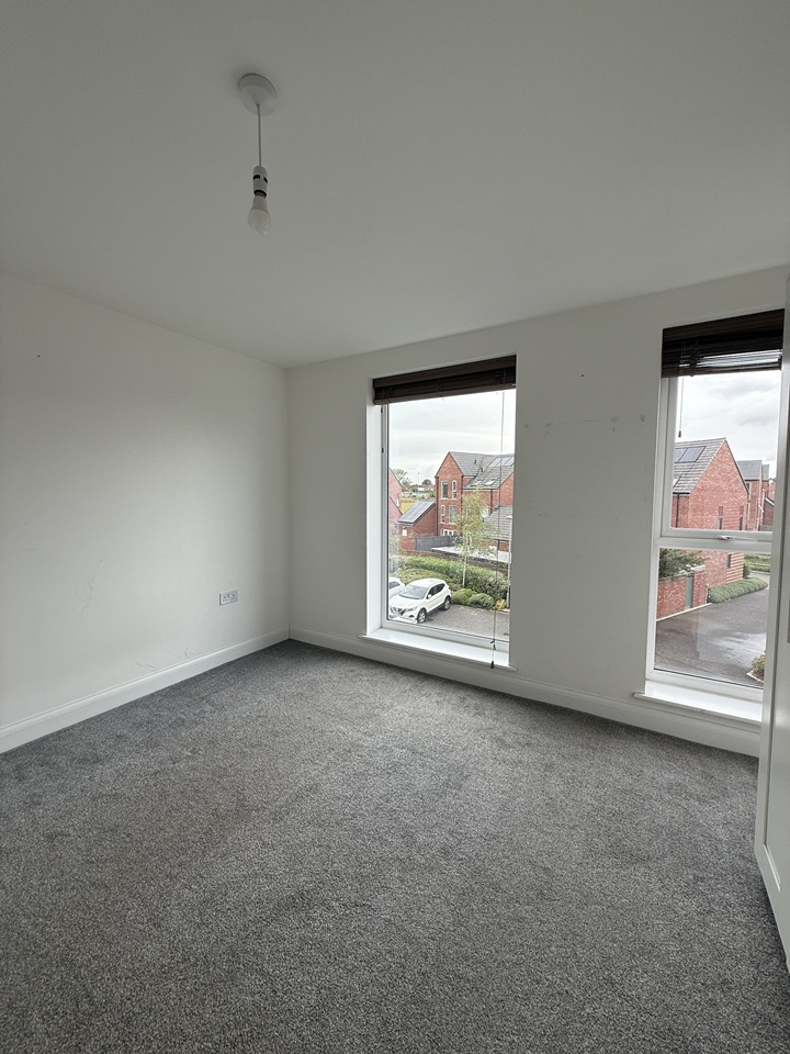 Bristol - Room in a Shared Flat, Hengrove Way, BS4 - To Rent Now for £ ...