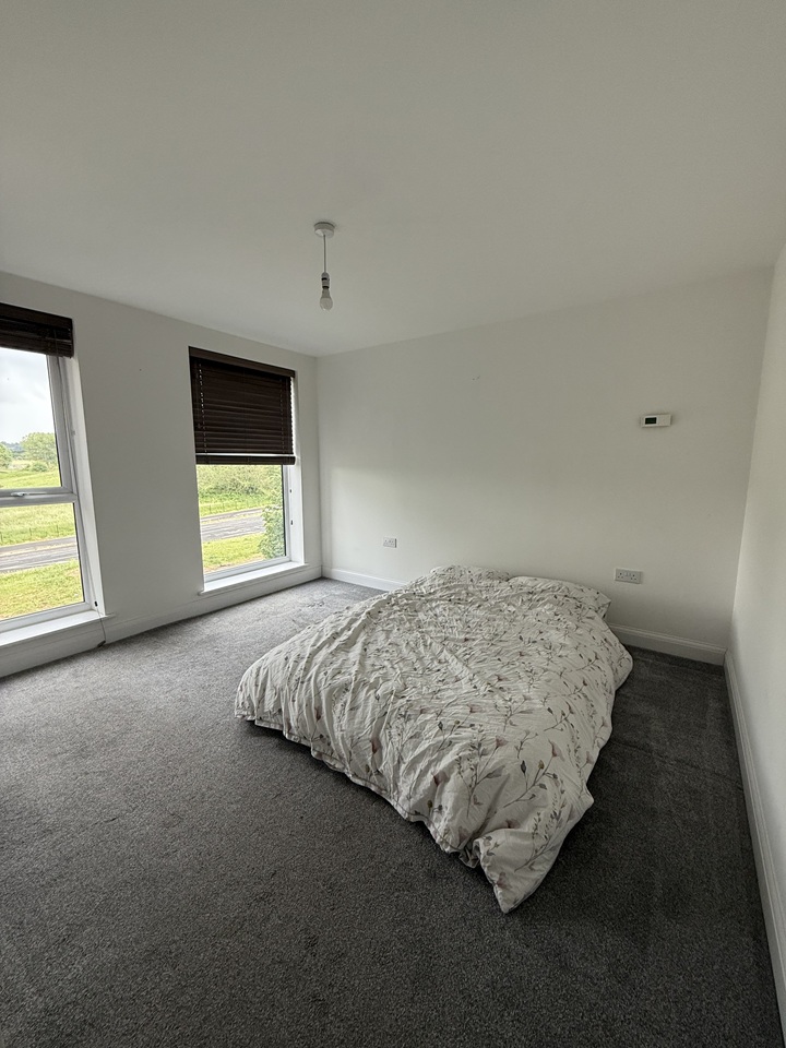 Bristol - Room in a Shared Flat, Hengrove Way, BS4 - To Rent Now for £ ...