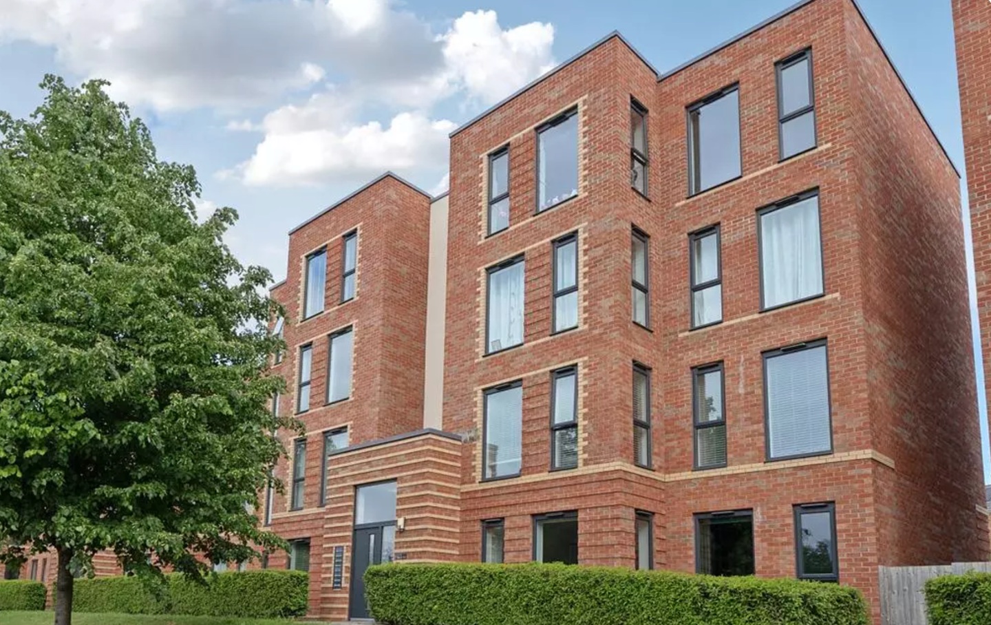 Bristol - Room in a Shared Flat, Hengrove Way, BS4 - To Rent Now for £ ...