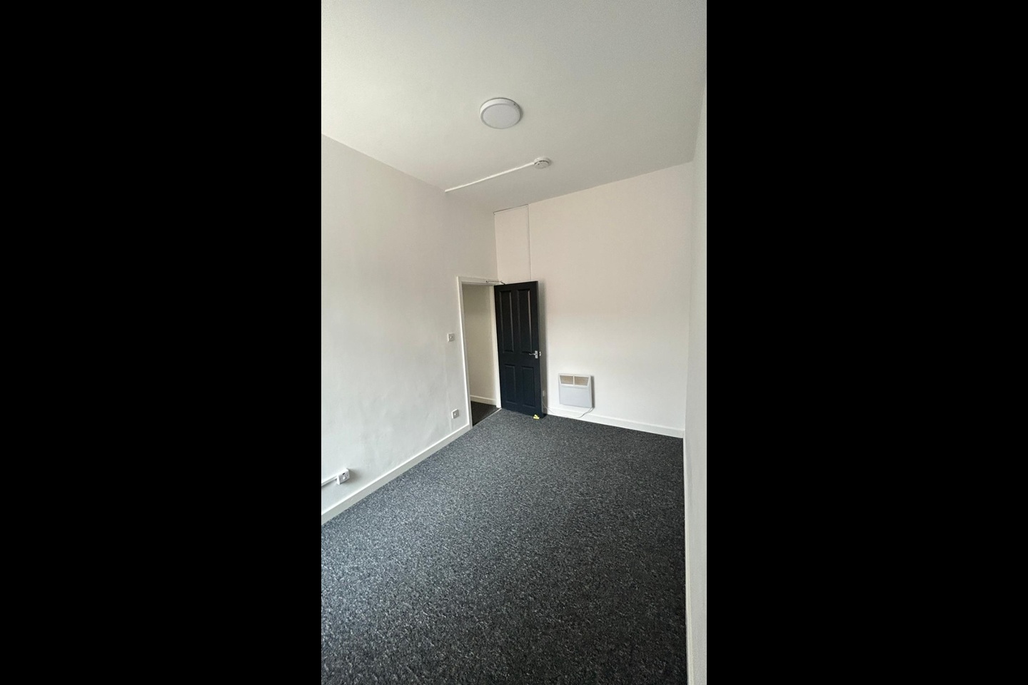 Manchester - 2 Bed Flat, Dickenson Road, M13 - To Rent Now for £995.00 p/m