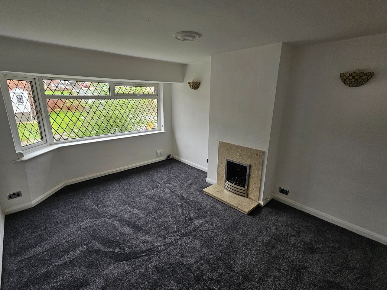 Liversedge - 3 Bed Maisonette, Norristhorpe Lane, WF15 - To Rent Now ...