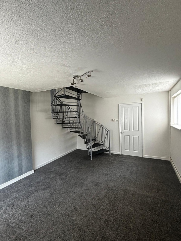 Tuebrook, Liverpool - 2 Bed Semi-Detached House, New Road, L13 - To ...