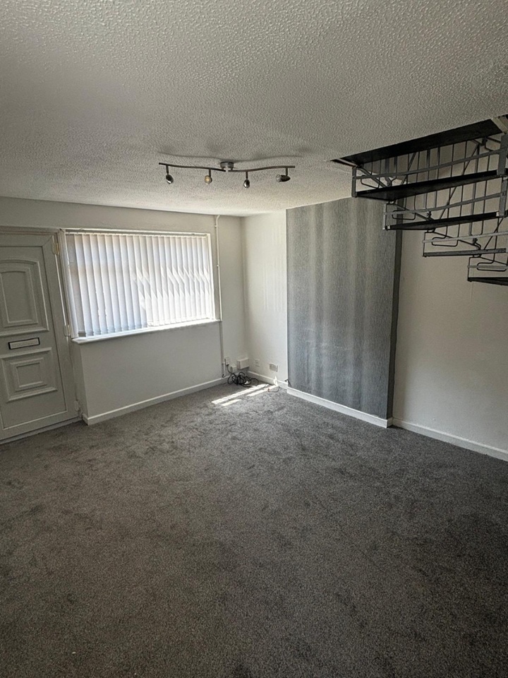 Tuebrook, Liverpool - 2 Bed Semi-Detached House, New Road, L13 - To ...