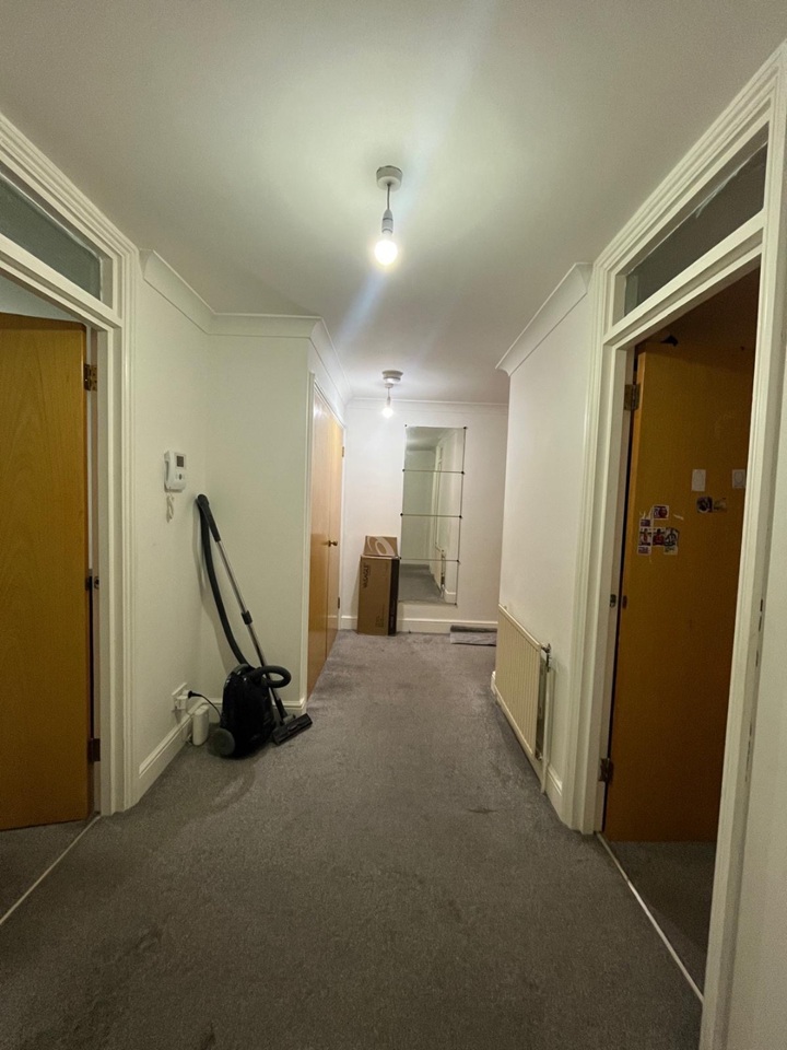 North Harrow - 2 Bed Flat, Sapphire Court, HA1 - To Rent Now for £1,500 ...