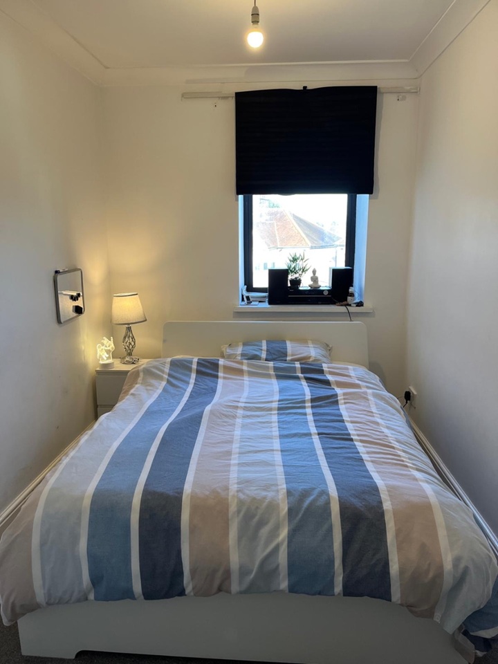 North Harrow - 2 Bed Flat, Sapphire Court, HA1 - To Rent Now for £1,500 ...