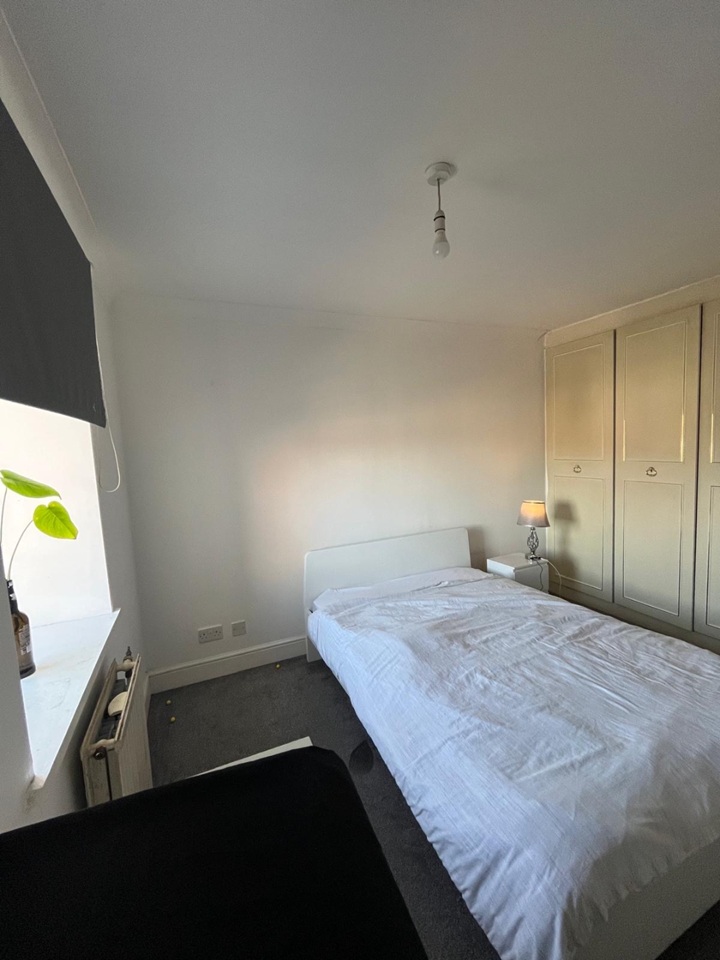 North Harrow - 2 Bed Flat, Sapphire Court, HA1 - To Rent Now for £1,500 ...