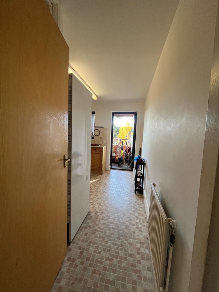 North Harrow - 2 Bed Flat, Sapphire Court, HA1 - To Rent Now for £1,500 ...