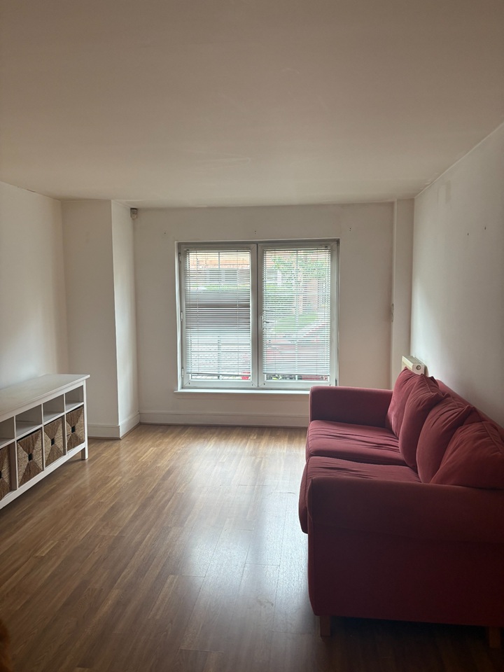 Edinburgh - 2 Bed Flat, Timber Bush, EH6 - To Rent Now for £1,400.00 p/m