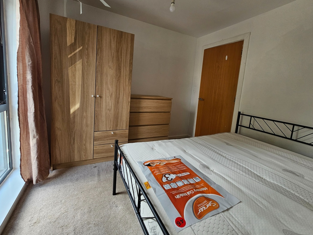 Salford - 2 Bed Flat, Ordsall Lane, M5 - To Rent Now for £1,100.00 p/m