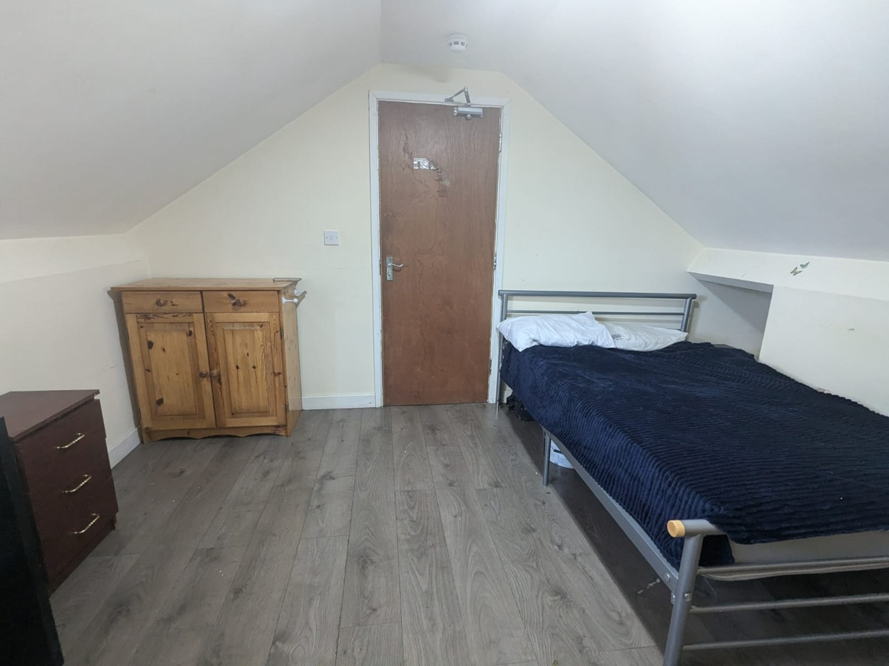 Coventry - Room in a Shared House, Clay Lane, CV2 - To Rent Now for £ ...