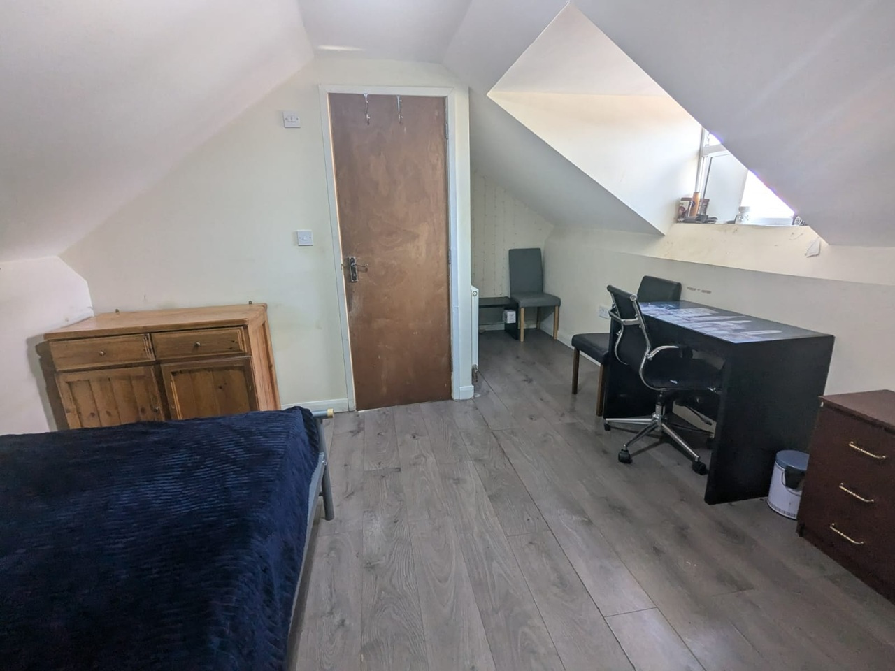 Coventry - Room in a Shared House, Clay Lane, CV2 - To Rent Now for £ ...