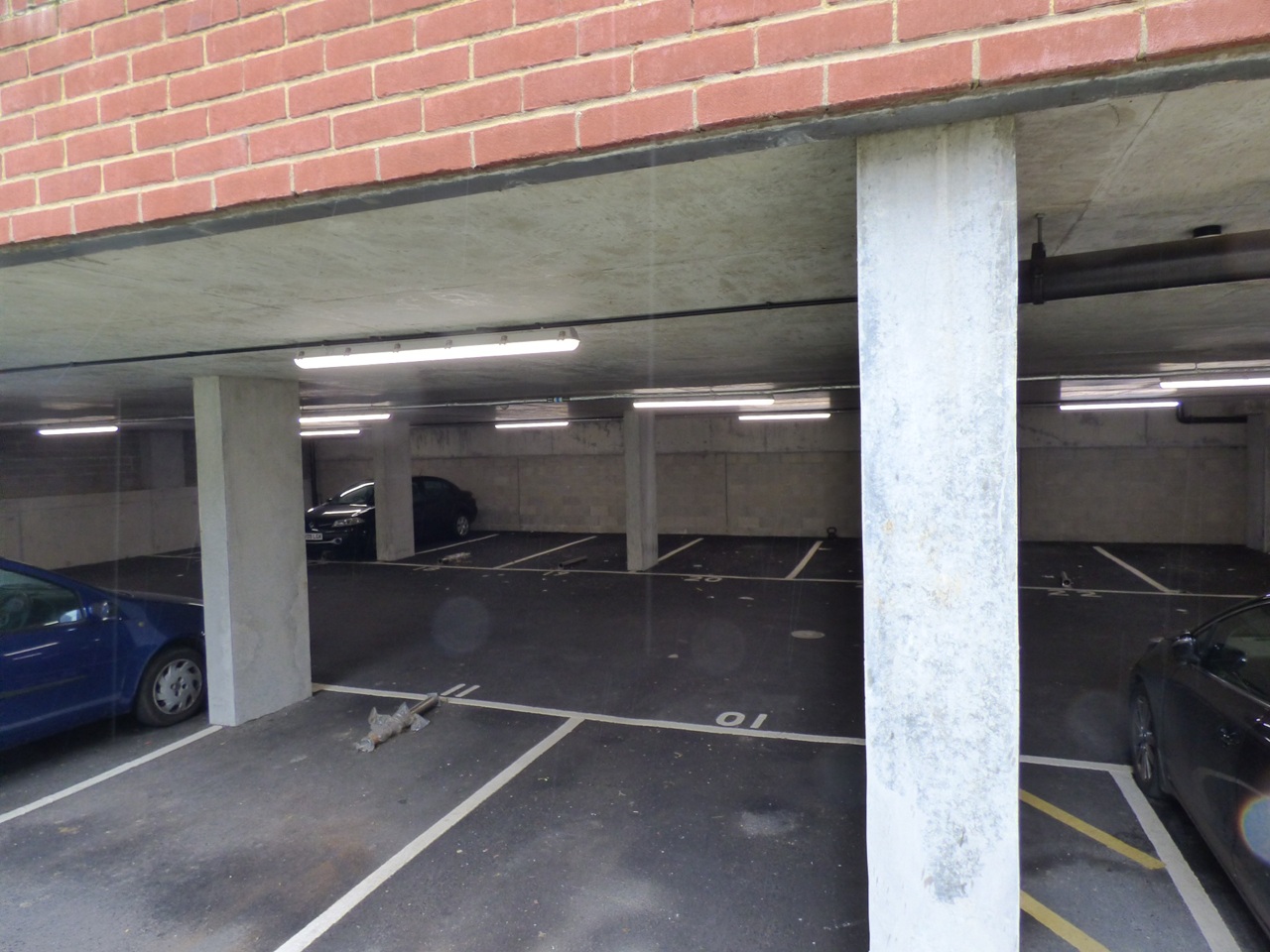 Beckenham - 2 Bed Flat, Rokewood Apartments, BR3 - To Rent Now for £ ...