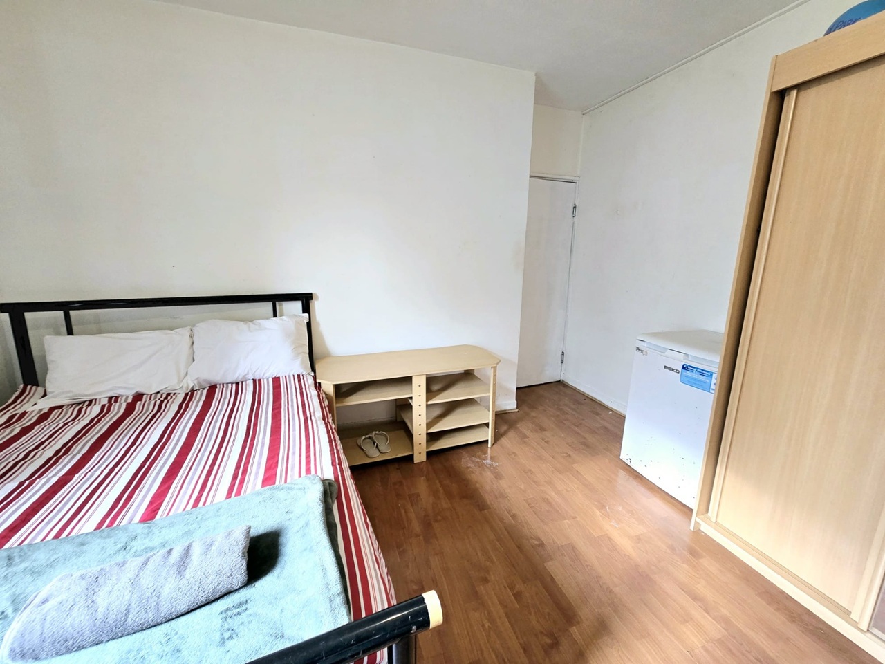 London - Room in a Shared House, Casson House, E1 - To Rent Now for £ ...
