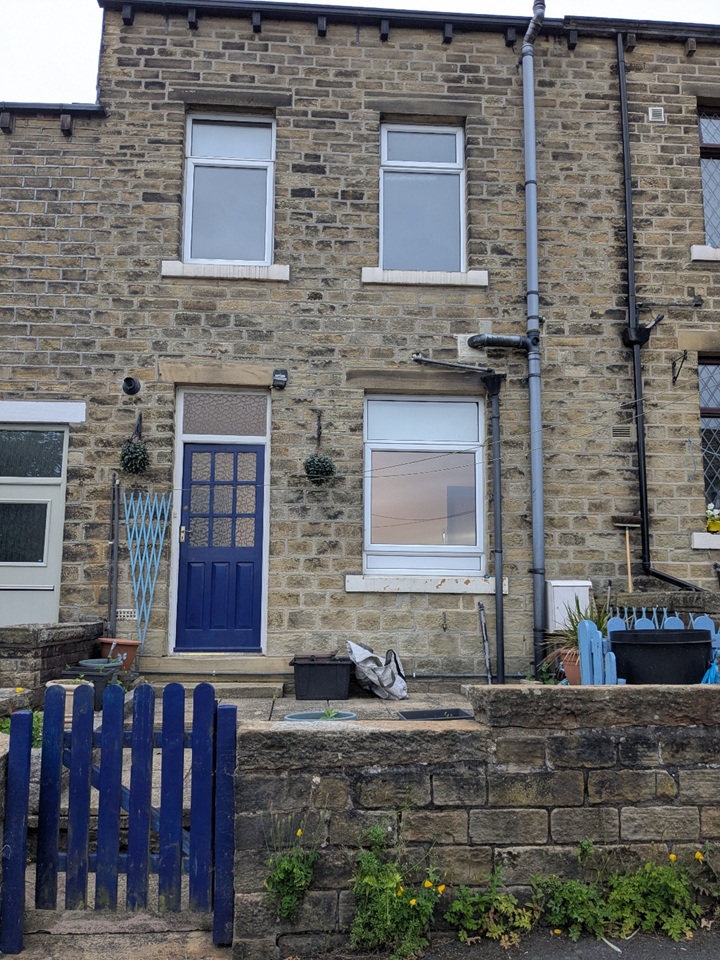 Holywell Green, Halifax - 3 Bed Terraced House, Chapel Street, HX4 - To ...