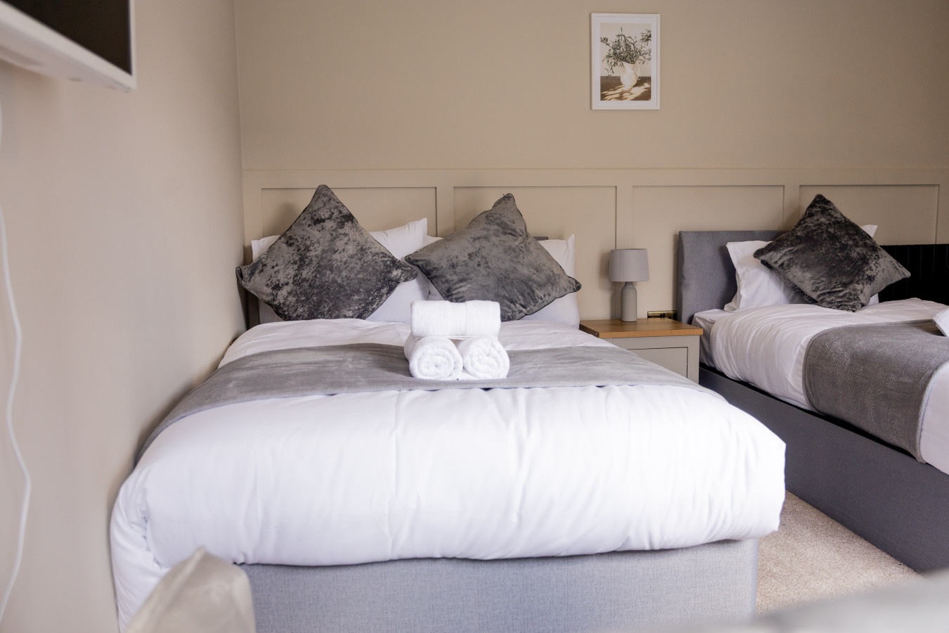 London - 1 Bed Flat, London, CR7 - To Rent Now for £1,950.00 p/m