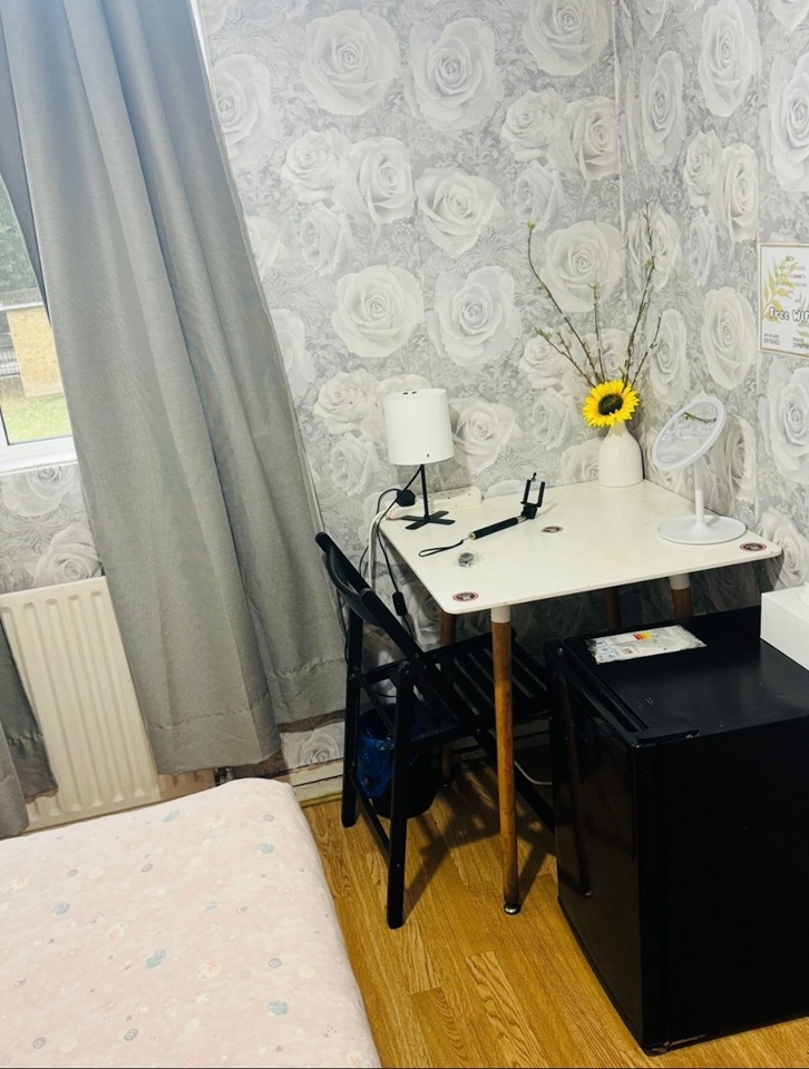 London - Room in a Shared House, Brockmer House, E1 - To Rent Now for £ ...