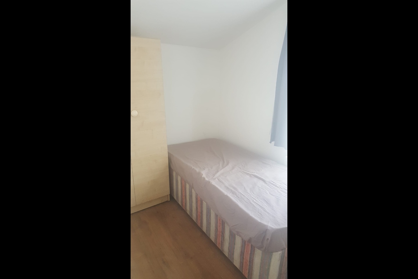 London - 2 Bed Flat, Outram Road, E6 - To Rent Now for £1,800.00 p/m