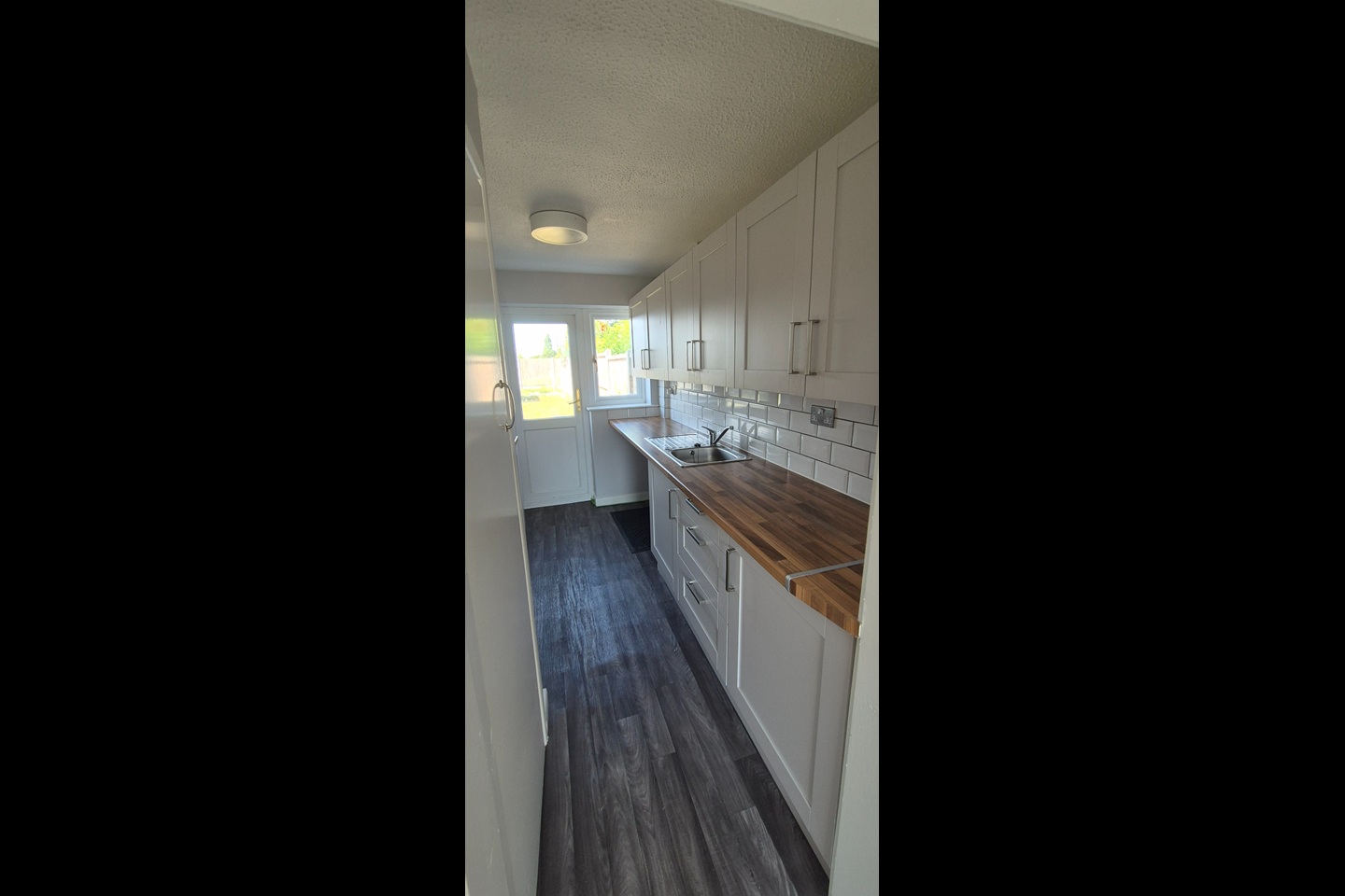 Silver End, Witham - 3 Bed Semi-Detached House, Broadway, CM8 - To Rent ...