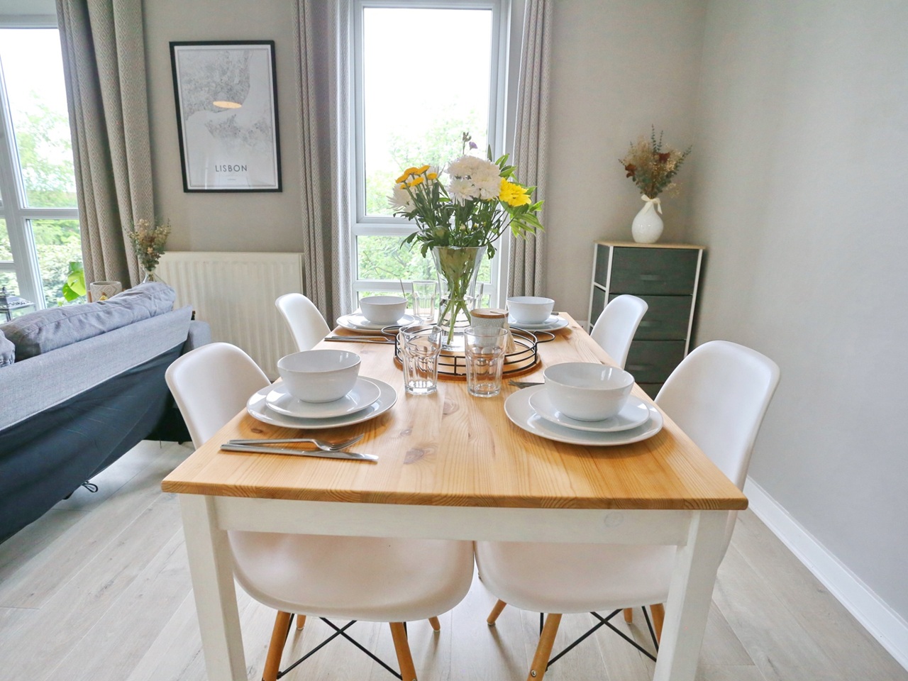 Manchester - 2 Bed Flat, Manchester, M11 - To Rent Now for £2,200.00 p/m