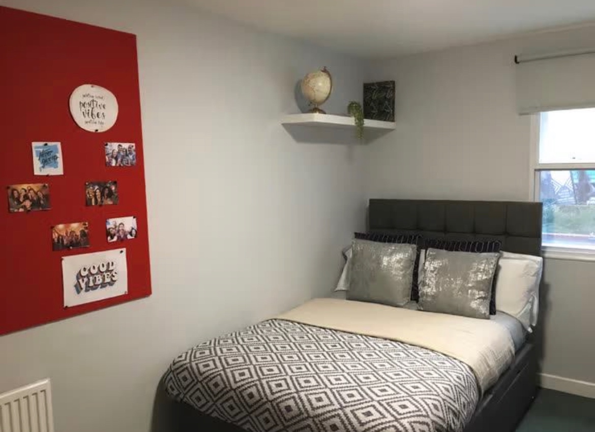 London - Room in a Shared Flat, New Cross Road, SE14 - To Rent Now for ...