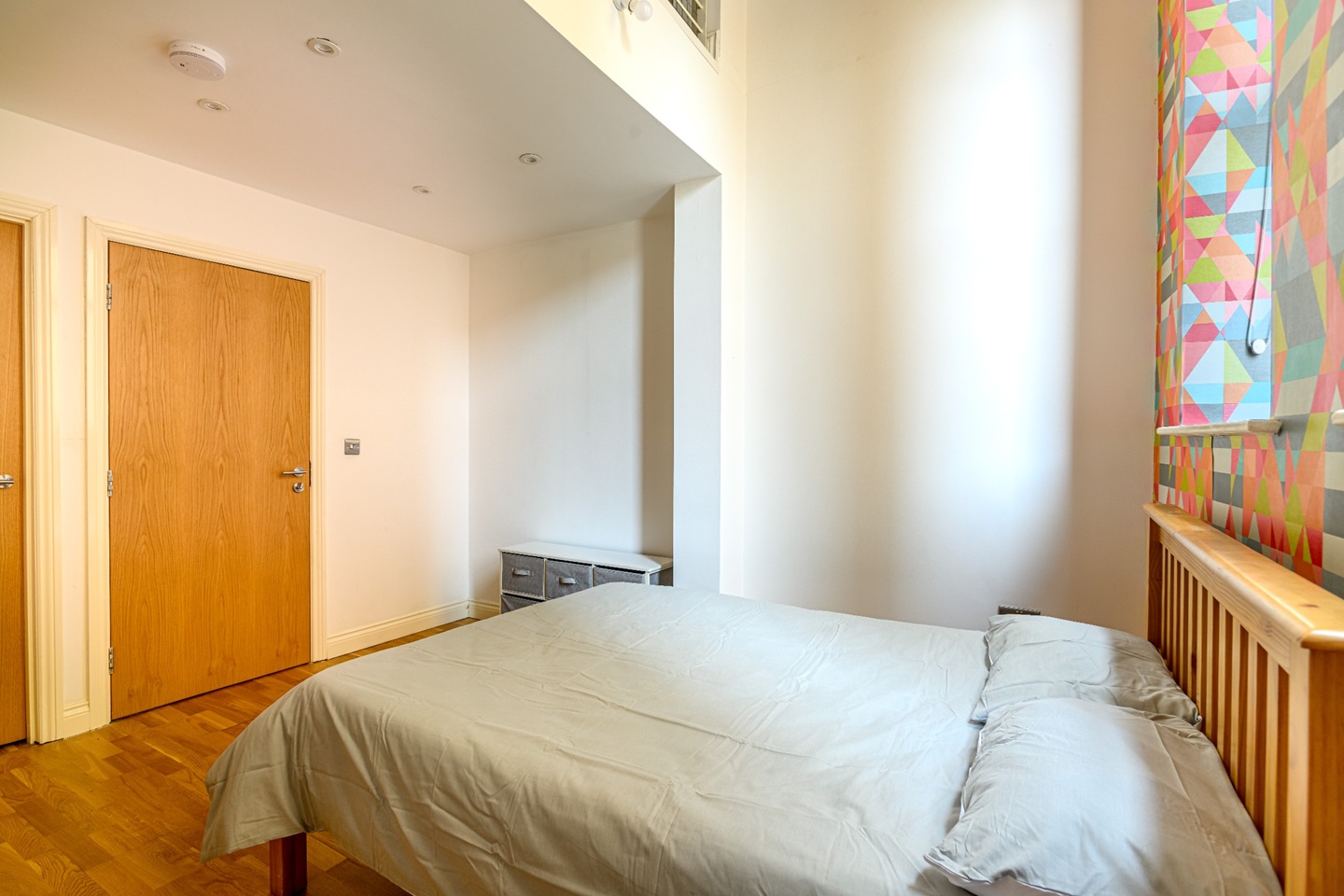 Newcastle Upon Tyne - Studio Flat, Falconars Court, NE1 - To Rent Now ...