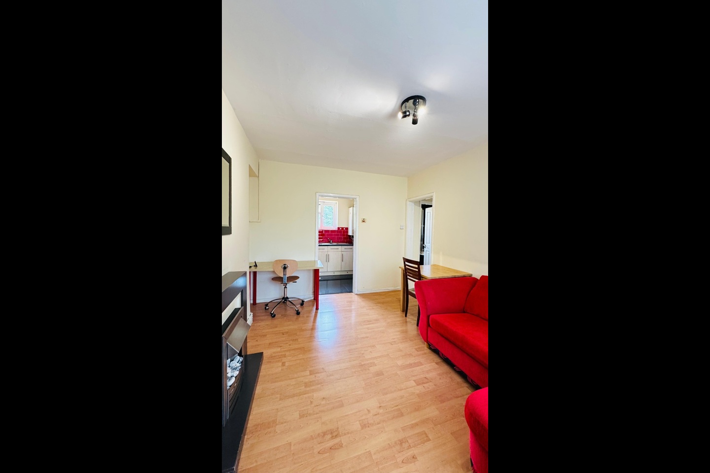 London - 1 Bed Flat, Marriott Road, E15 - To Rent Now for £1,550.00 p/m