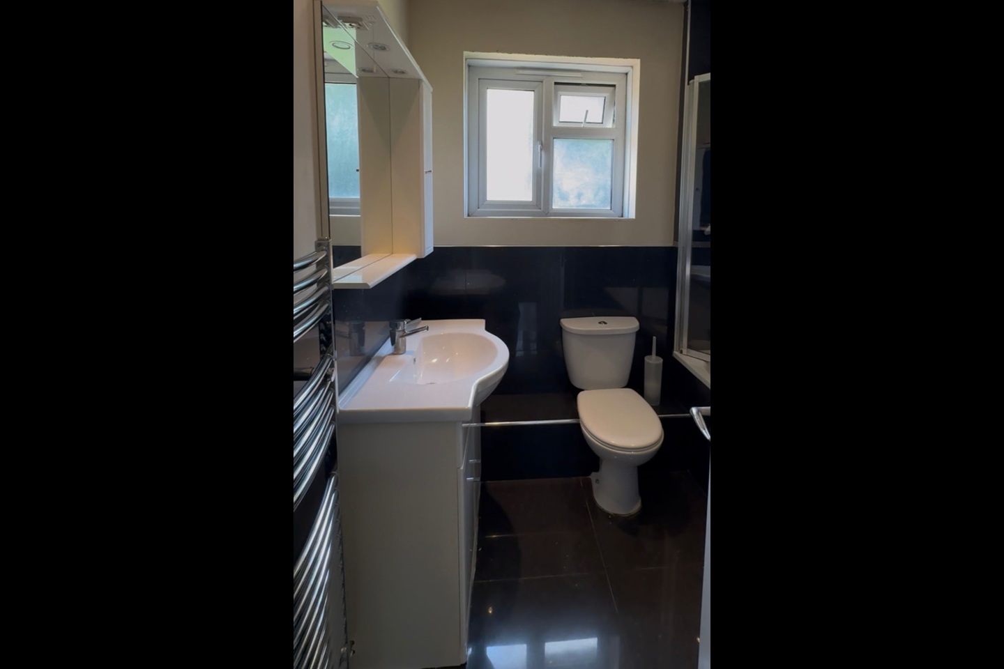 London - 1 Bed Flat, Marriott Road, E15 - To Rent Now for £1,550.00 p/m