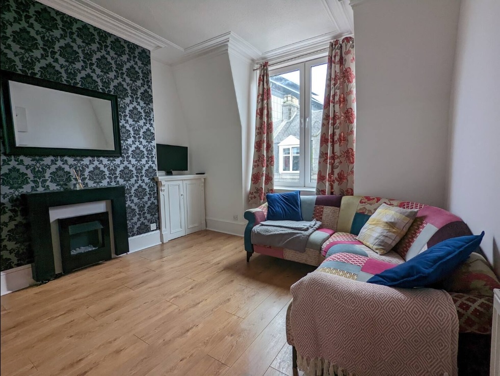 Aberdeen - 1 Bed Flat, Howburn Place, AB11 - To Rent Now for £550.00 p/m