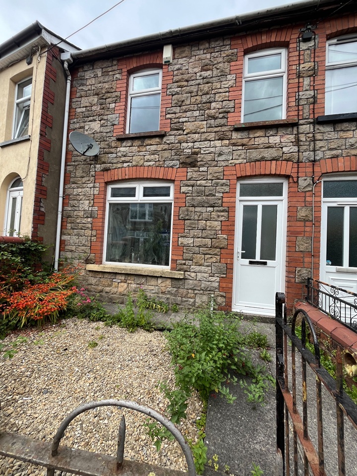 Garndiffaith, Pontypool - 3 Bed Terraced House, Empire Terrace, NP4 ...
