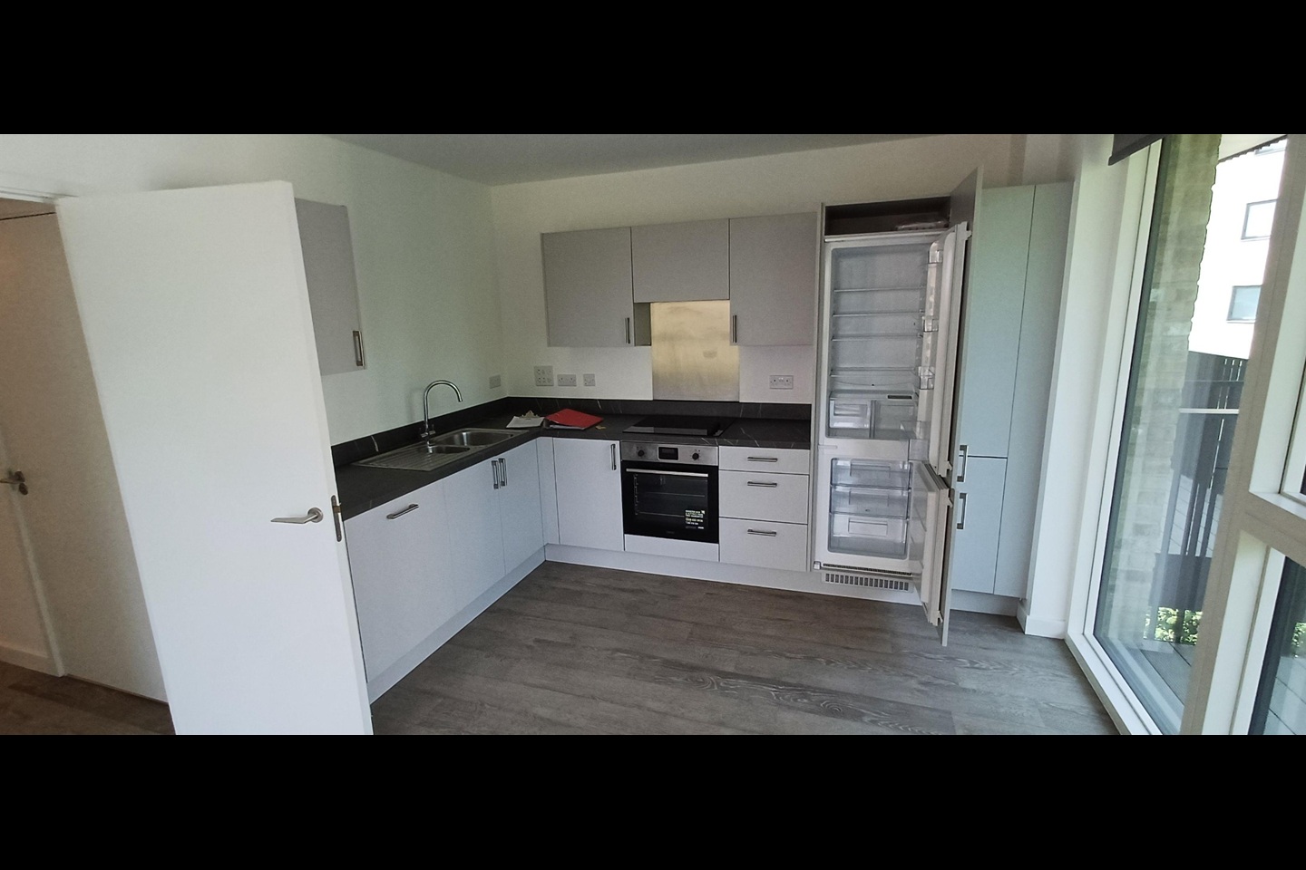 London - 1 Bed Flat, Bathgate Place, W13 - To Rent Now for £1,252.00 p/m