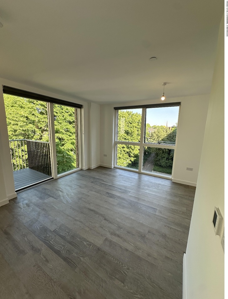 London - 1 Bed Flat, Bathgate Place, W13 - To Rent Now for £1,252.00 p/m
