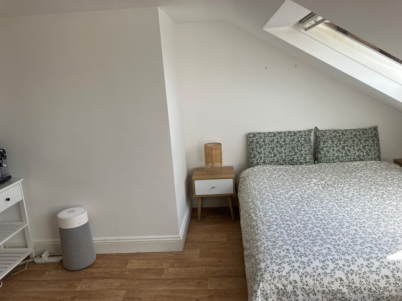London - Studio Flat, Sandown Road, SE25 - To Rent Now for £1,000.00 p/m